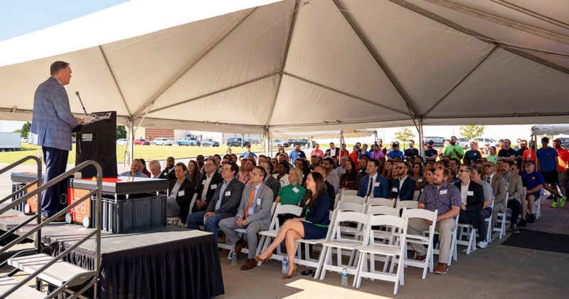 Medline supply chain leadership resonates coast to coast - Medline Newsroom